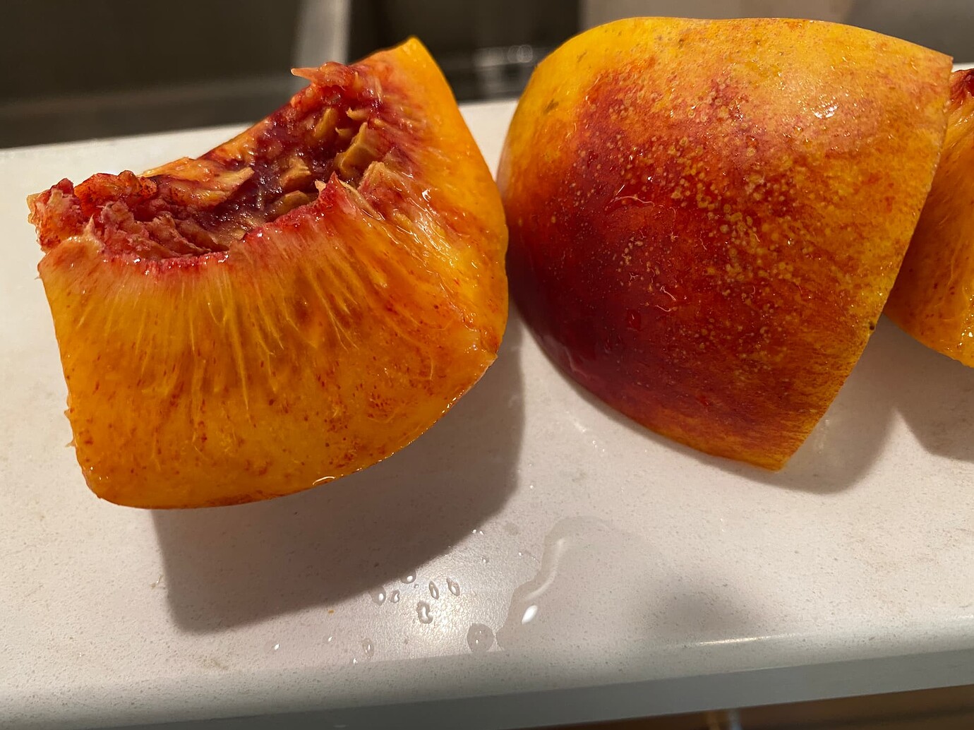 Nectarine ID - General Fruit Growing - Growing Fruit