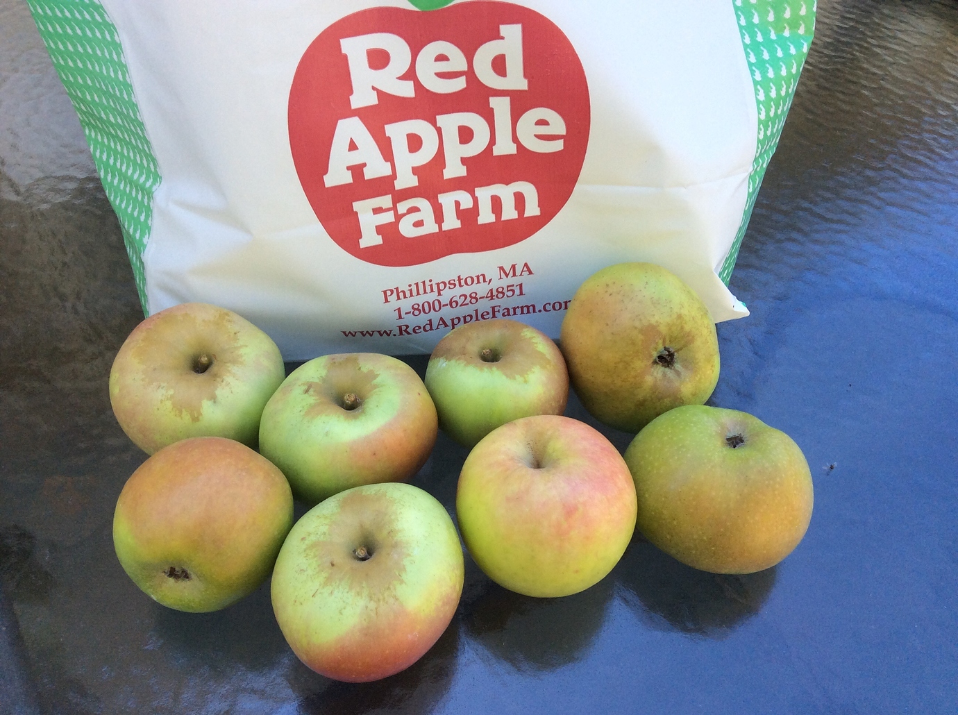 Could use some help picking out 2 dozen apple trees from this list ...